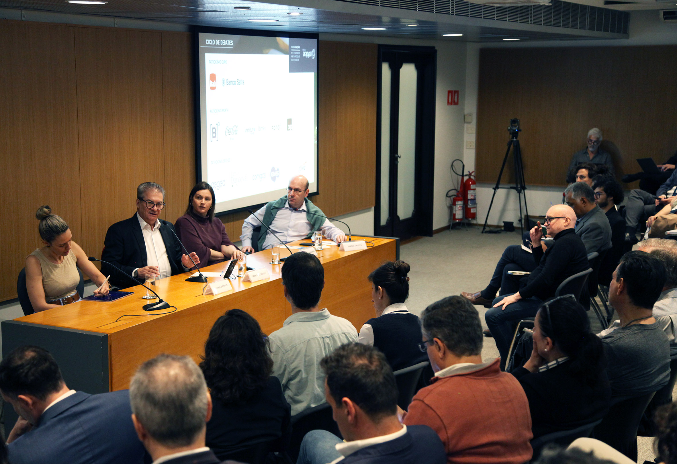 Ciclo Meio Ambiente e Desenvolvimento: O agronegócio no campo e no ...